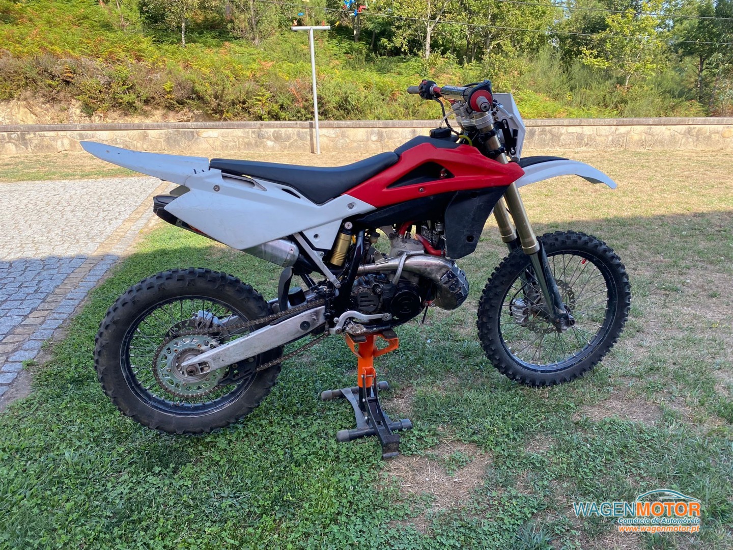Husqvarna WR 250 | Wagen Motor